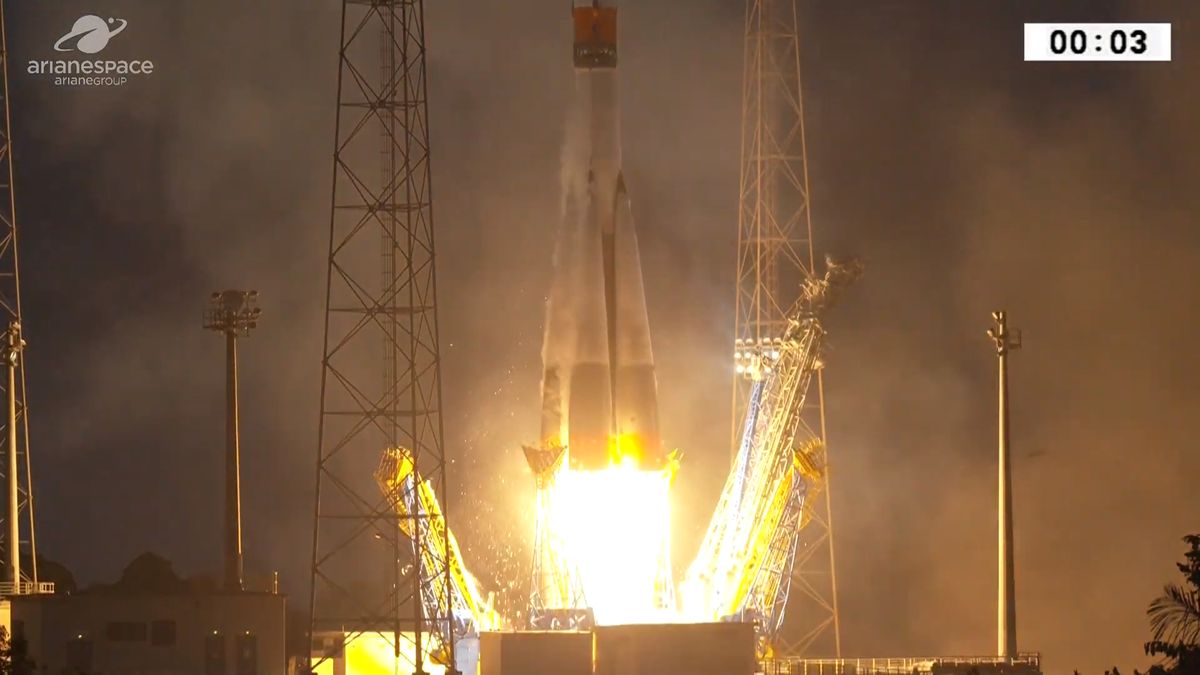 In Photos: OneWeb Launches New Global Satellite Internet Constellation ...