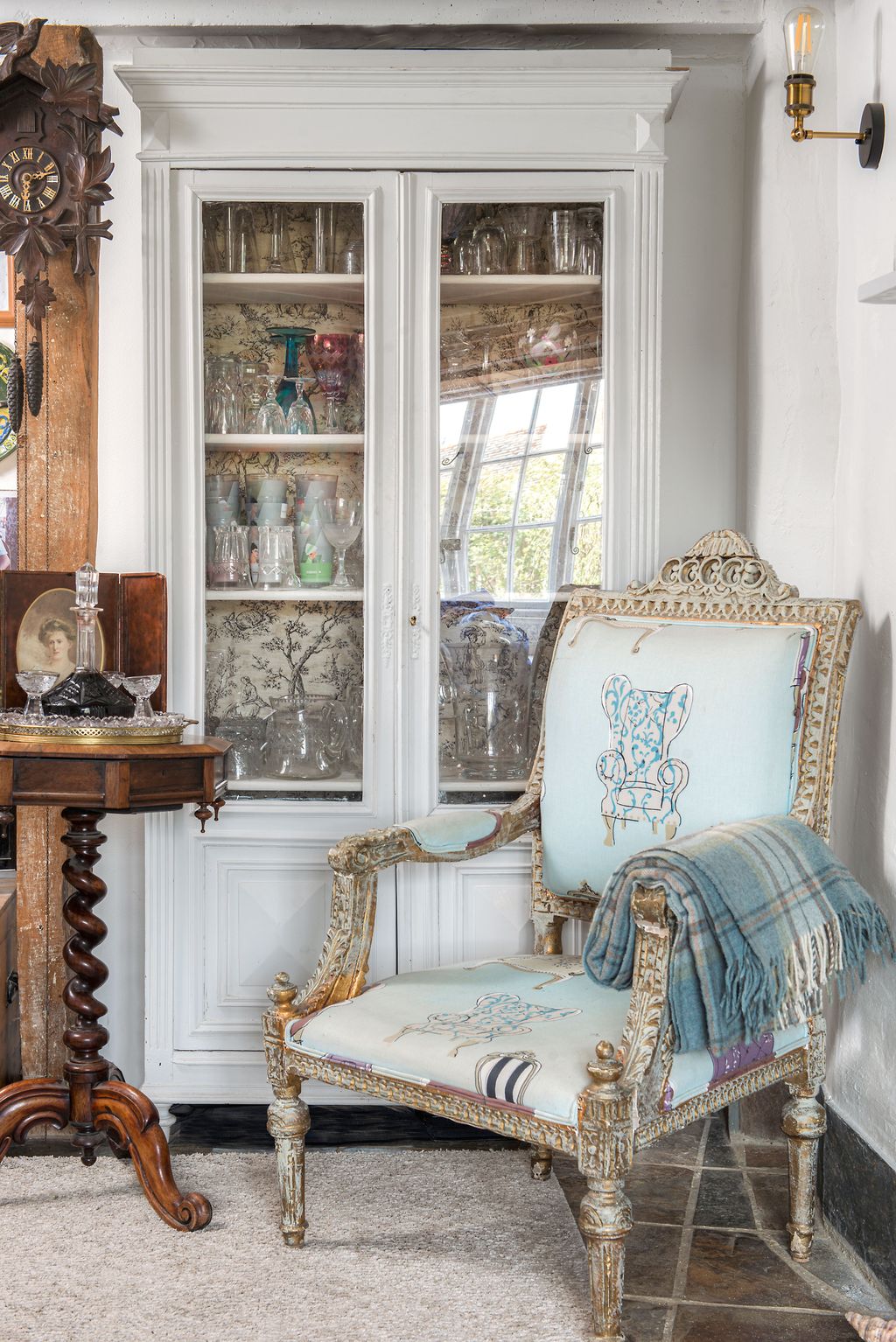 An historic cottage pairs French style and coastal vibes | Homes and ...