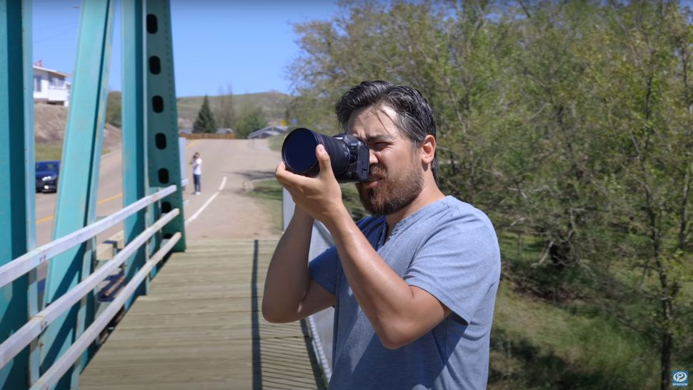 Is the Canon EOS R5 REALLY the best handling camera in the world ...