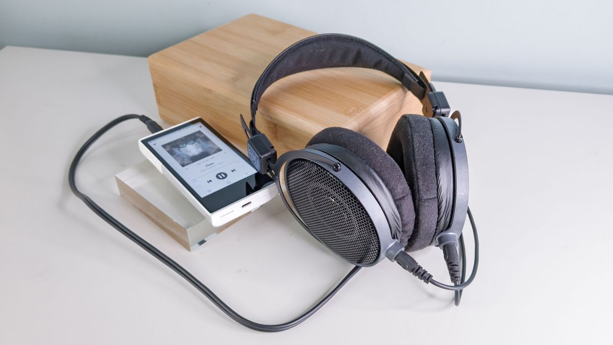 Audio Technica ATH-R70xa review: Light on build, big on sound | Tom's Guide