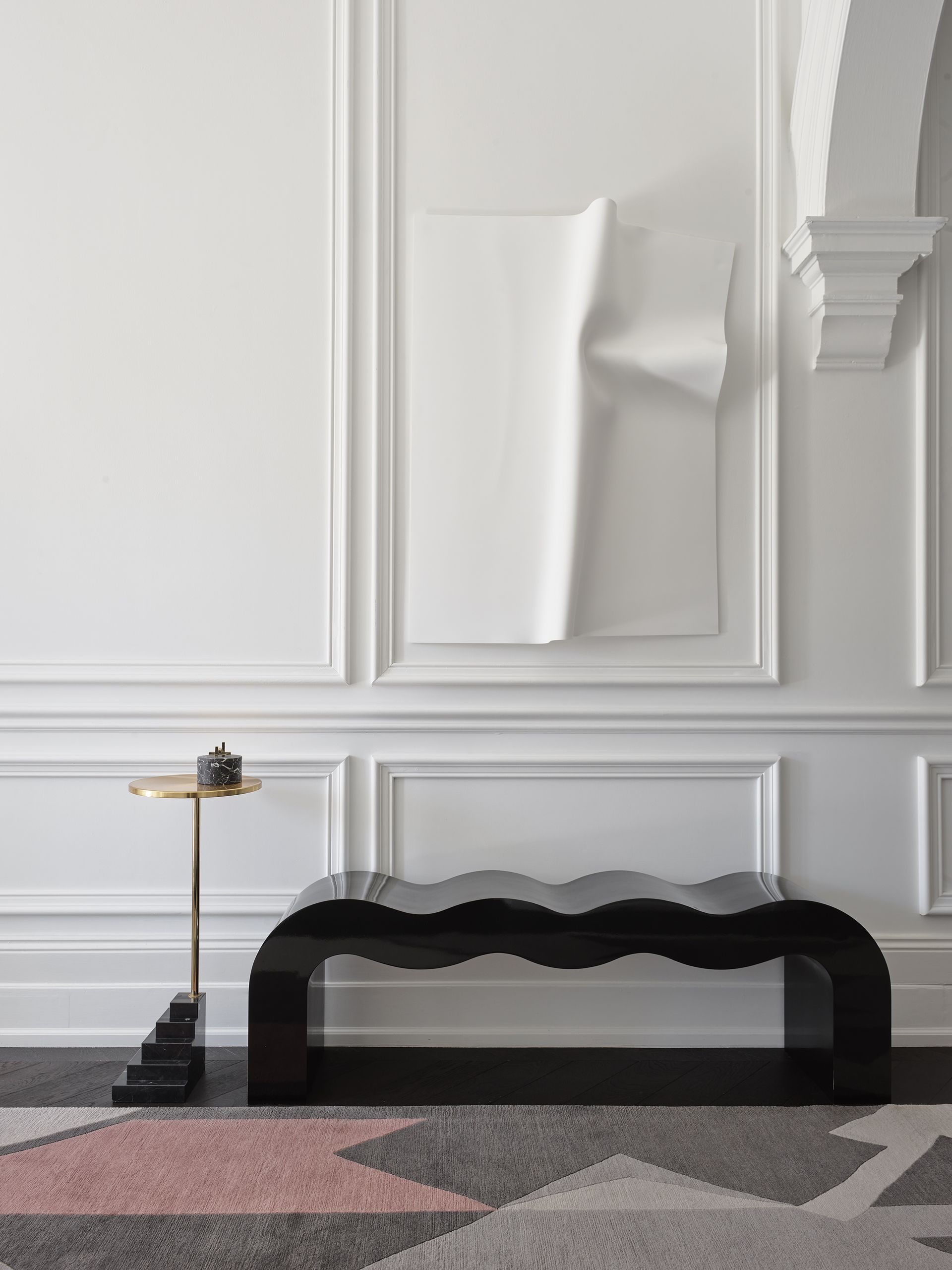 10 Ways Designers Decorate Modern Walls To Feel Inviting | Livingetc