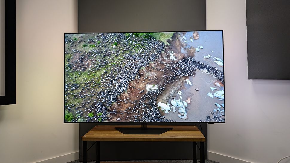 Philips OLED809 review: a great mid-range OLED TV designed for the masses | What Hi-Fi?