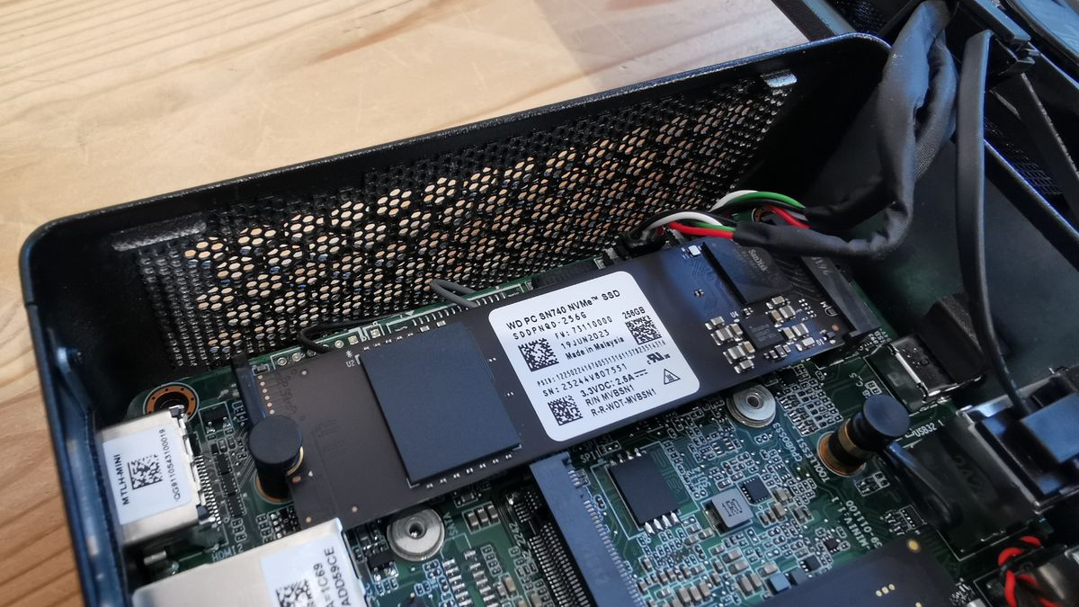 Hands on: ECS LIVA Z7 Plus | TechRadar