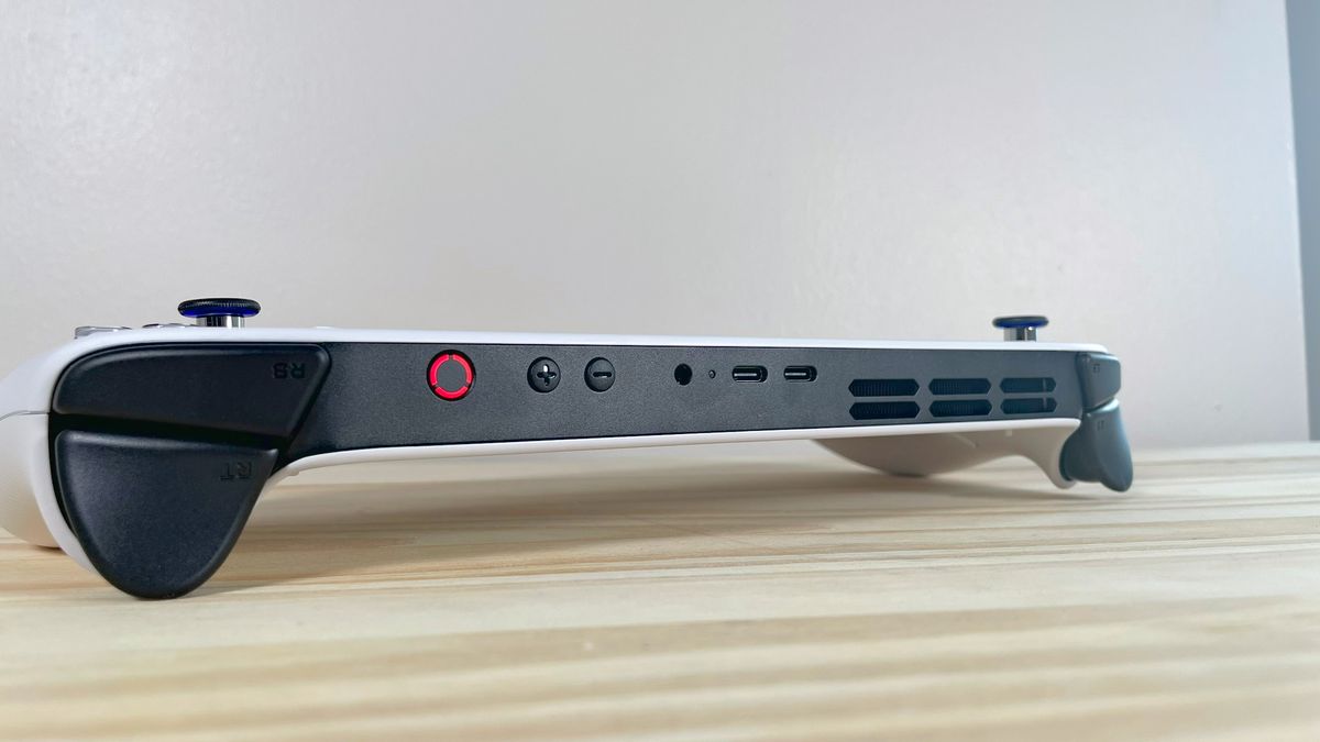 Lenovo Legion Go S review: A gaming handheld that’s all beauty with ...