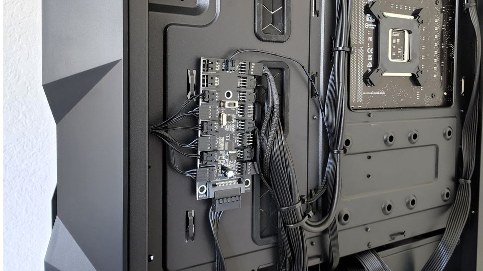 Redux gaming PC review: Boutique performance on a budget | Windows Central