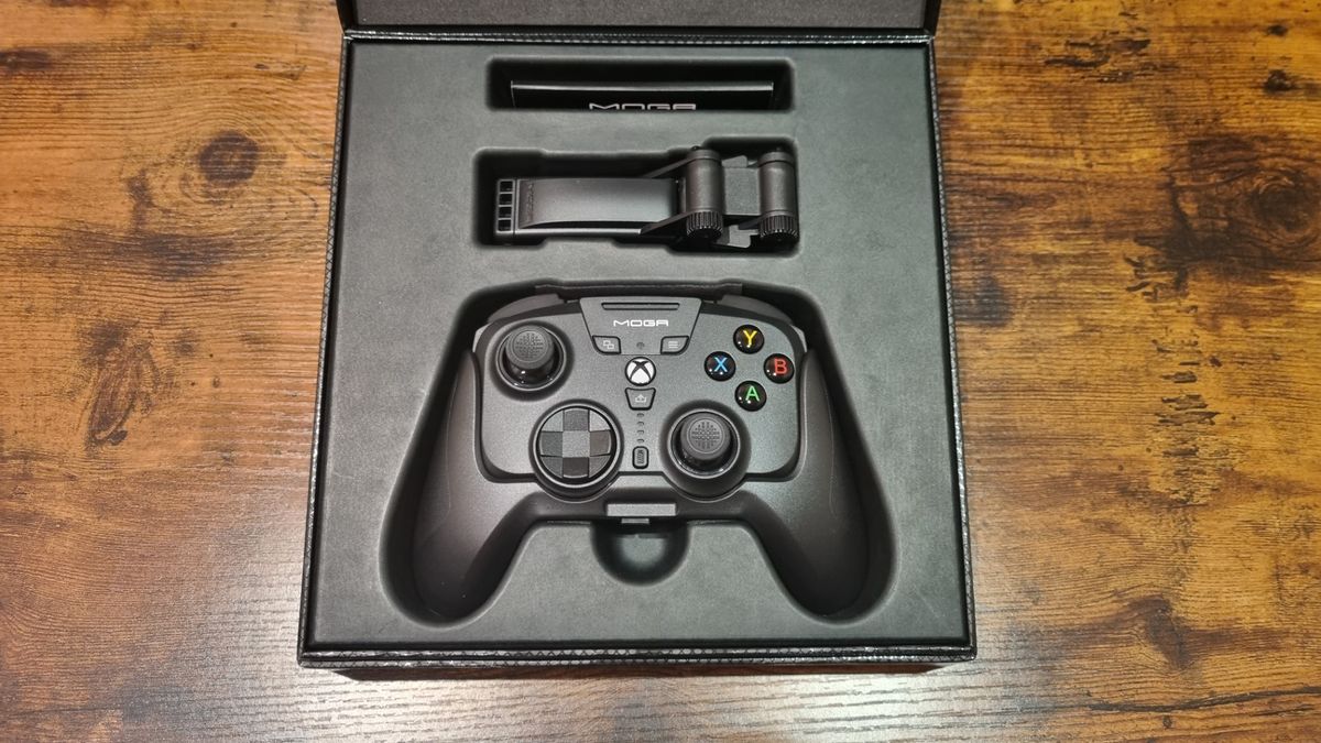Review: The PowerA MOGA XP-Ultra is an Xbox controller Swiss Army knife ...