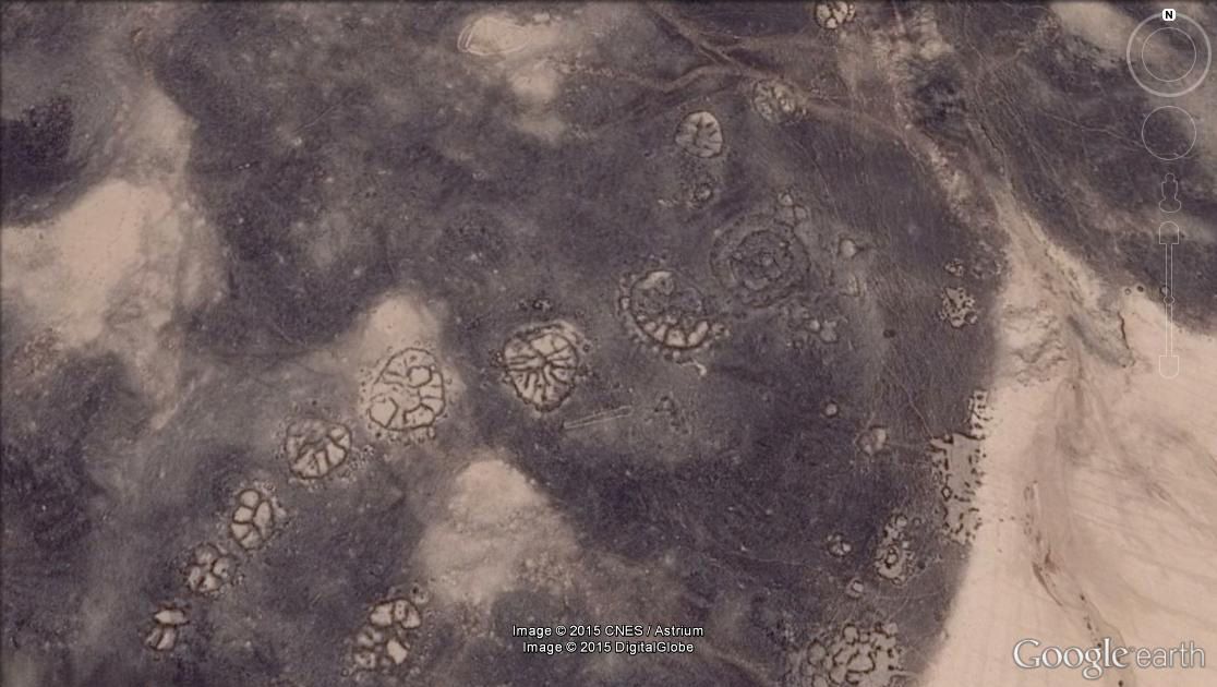 Huge Geometric Shapes in Middle East May Be Prehistoric | Live Science