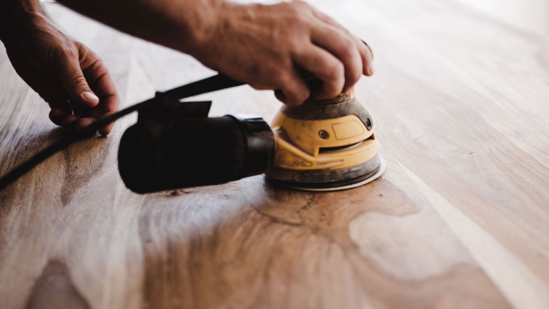 Sanding: 9 must know techniques for the perfect finish | Homebuilding