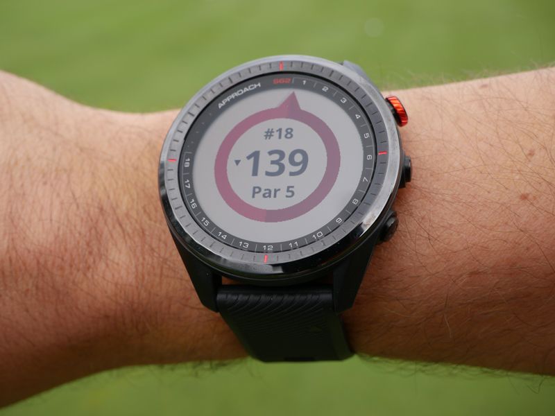 Garmin Approach S42 vs S62 GPS Watch | Golf Monthly