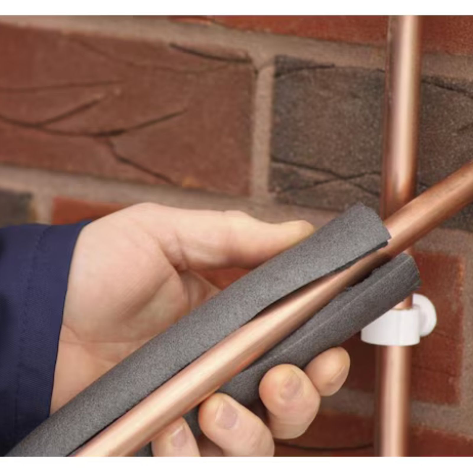 How to stop pipes from freezing | Homes and Gardens