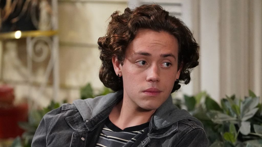 The Conners’ Emma Kenney And Ethan Cutkosky On How Their Big Shameless ...