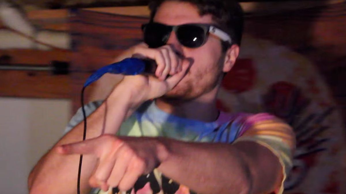 Watch this accurate impression of every vocalist on Warped Tour | Louder