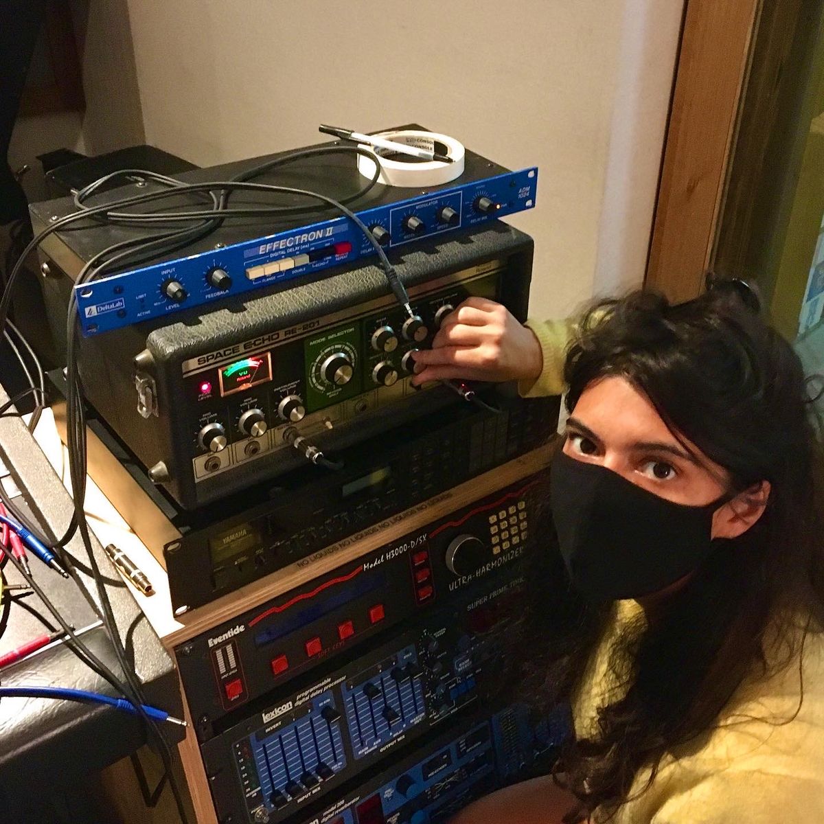 Pearl & The Oysters: "We fell into the vintage analogue synth rabbit ...