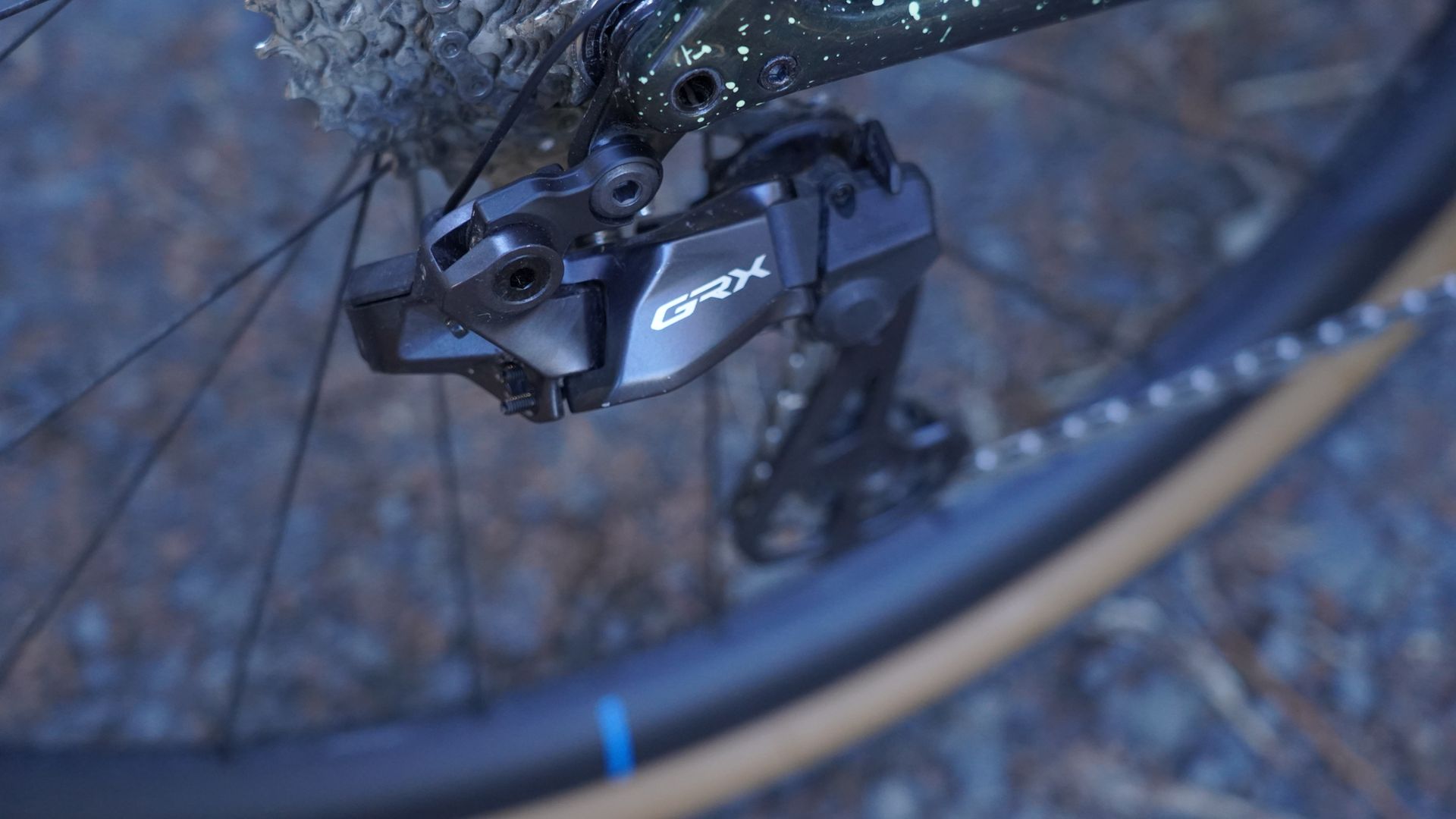 Shimano 12-speed GRX Di2 long-term review: 2x shifting for off-road ...