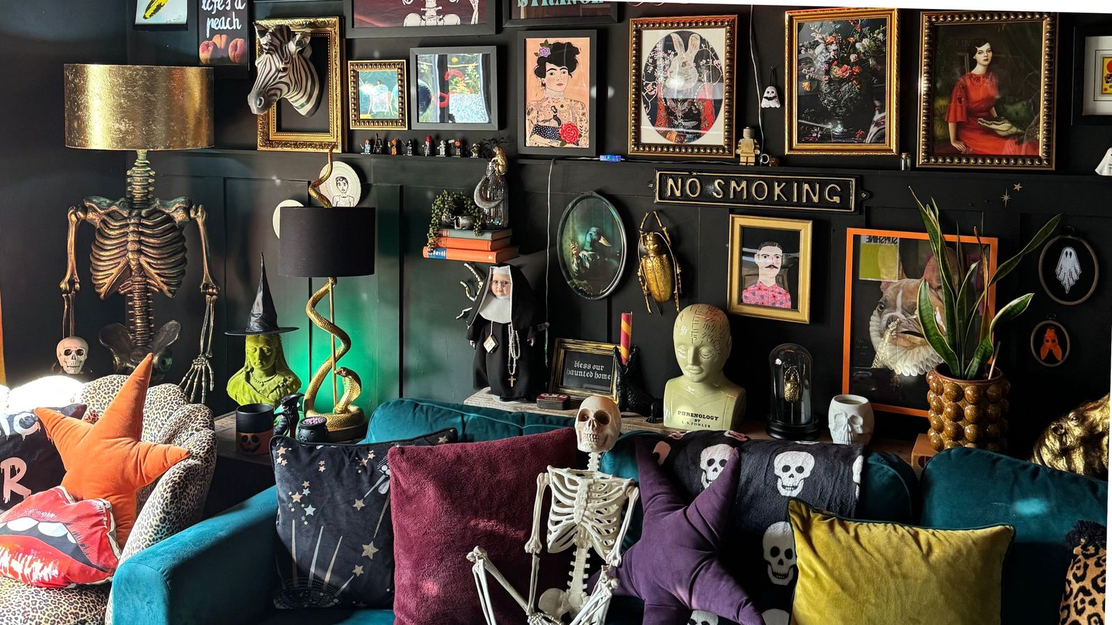 Beetlejuicecore: How to style this spooky trend | Real Homes