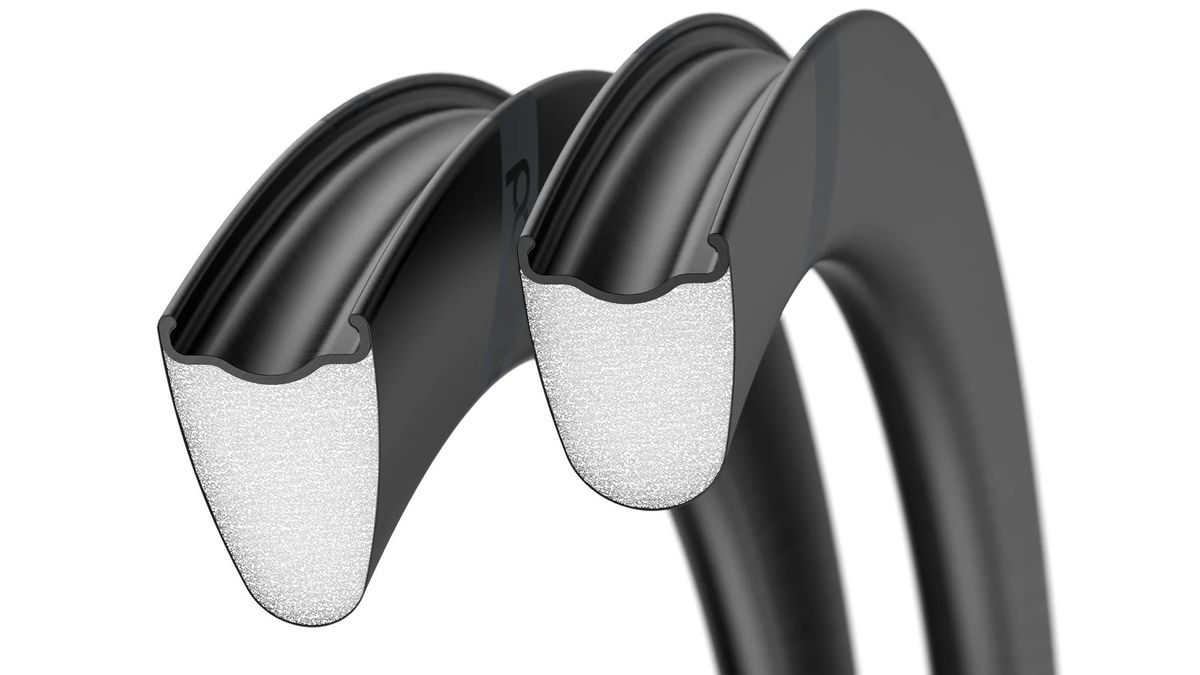 New Partington MKII R-Series disc brake wheelset has a 1,160g claimed ...