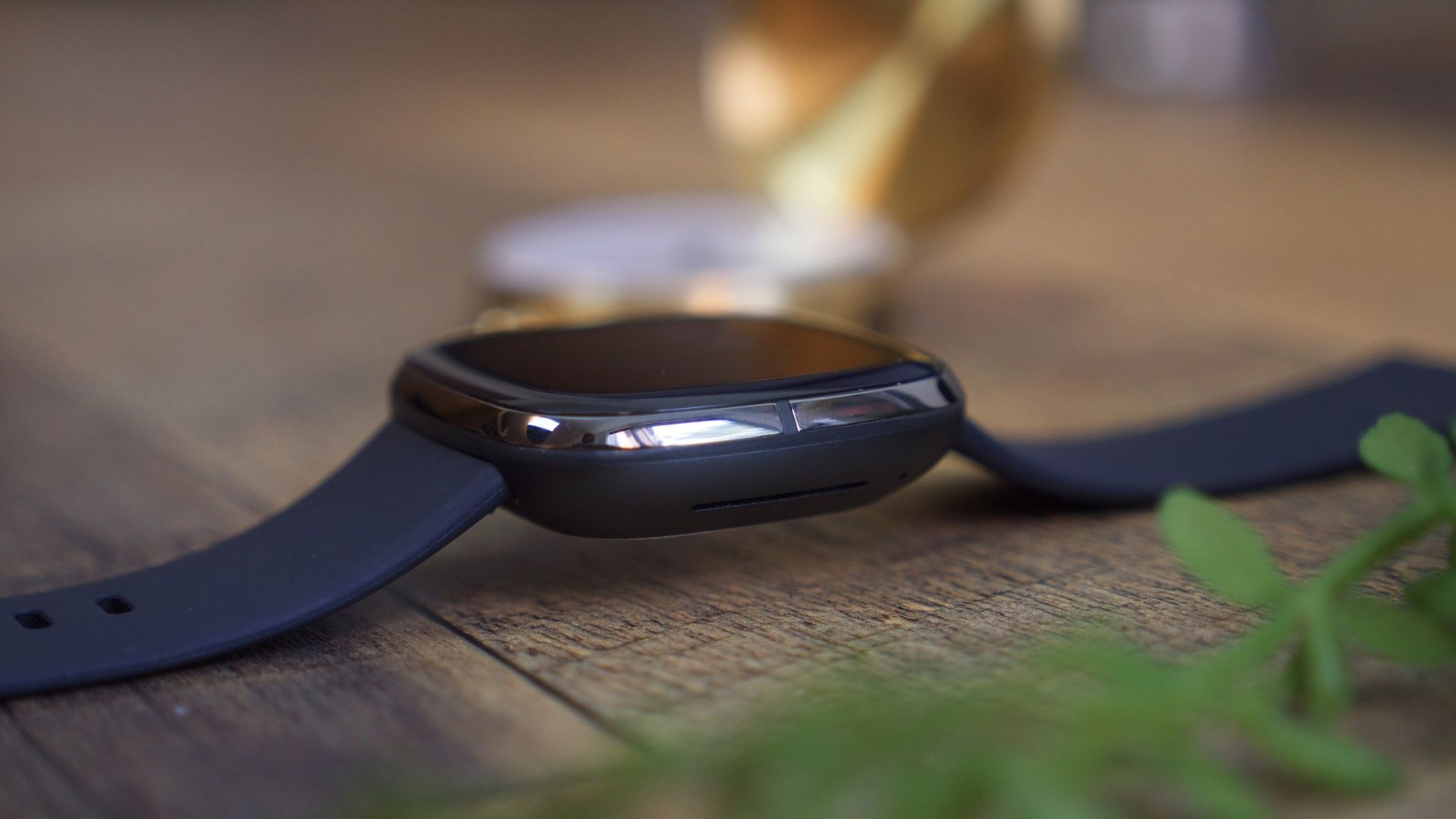 Fitbit Sense 2 and Versa 4 leak shows off new physical button | Android ...