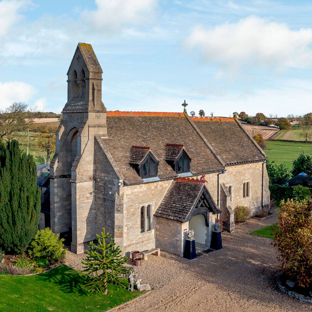 Step inside quirky converted Church House – the interior is not ...