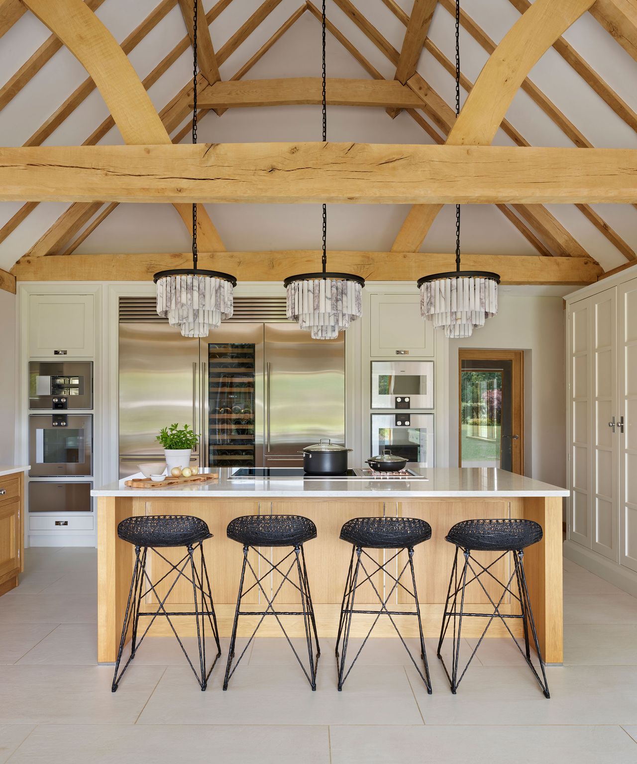Barn conversion kitchen ideas: 10 designs for lofty spaces | Homes and ...
