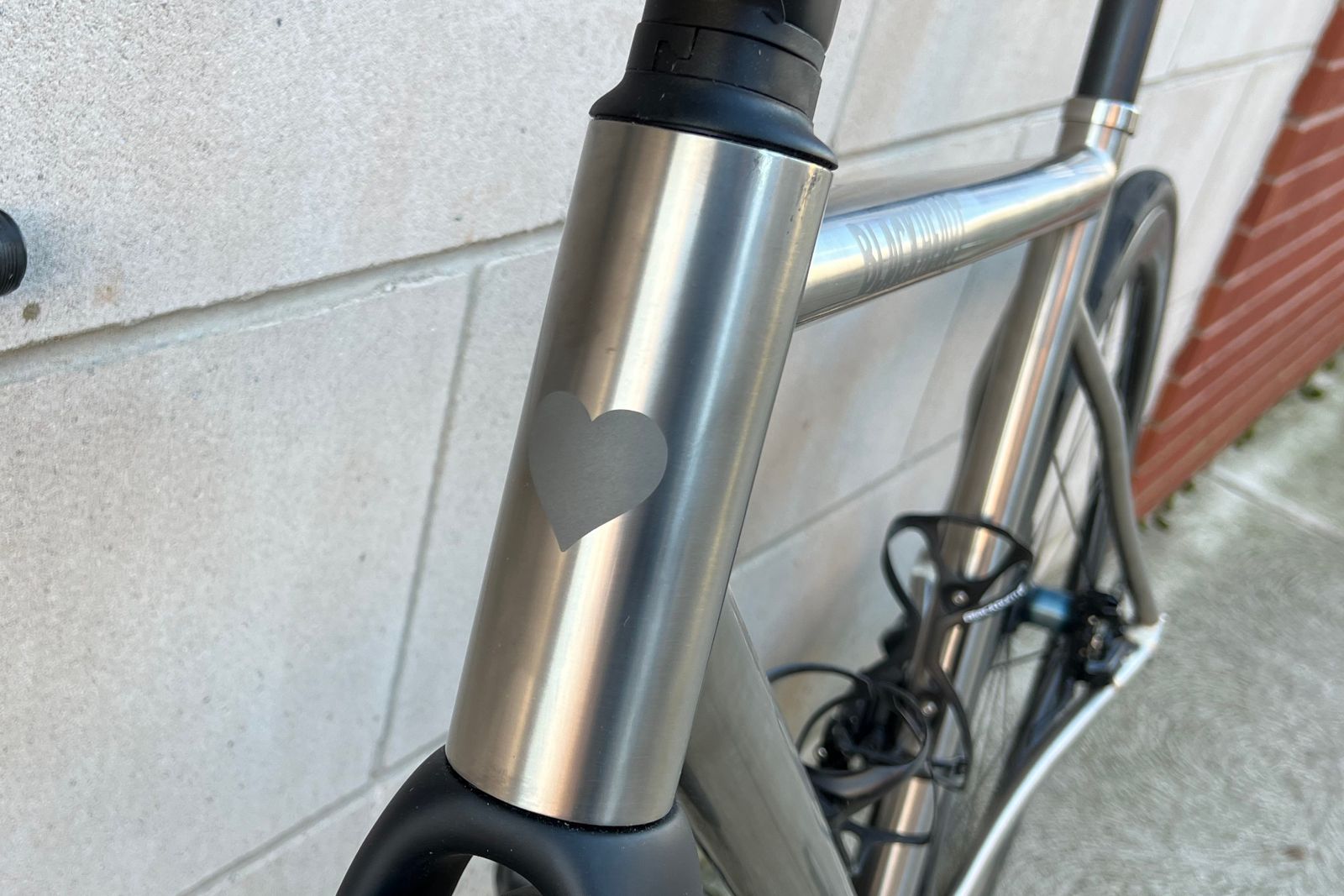 Customizable titanium race bikes without the eye-watering price tag: Blackheart's Road Ti bike ...