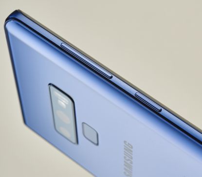Samsung Galaxy Note 9 review: a premium, powerful, and hard hitting ...