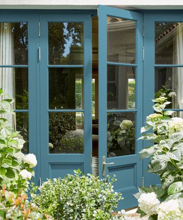 Sky blue is the color of the season: here's why we love it | Homes and ...