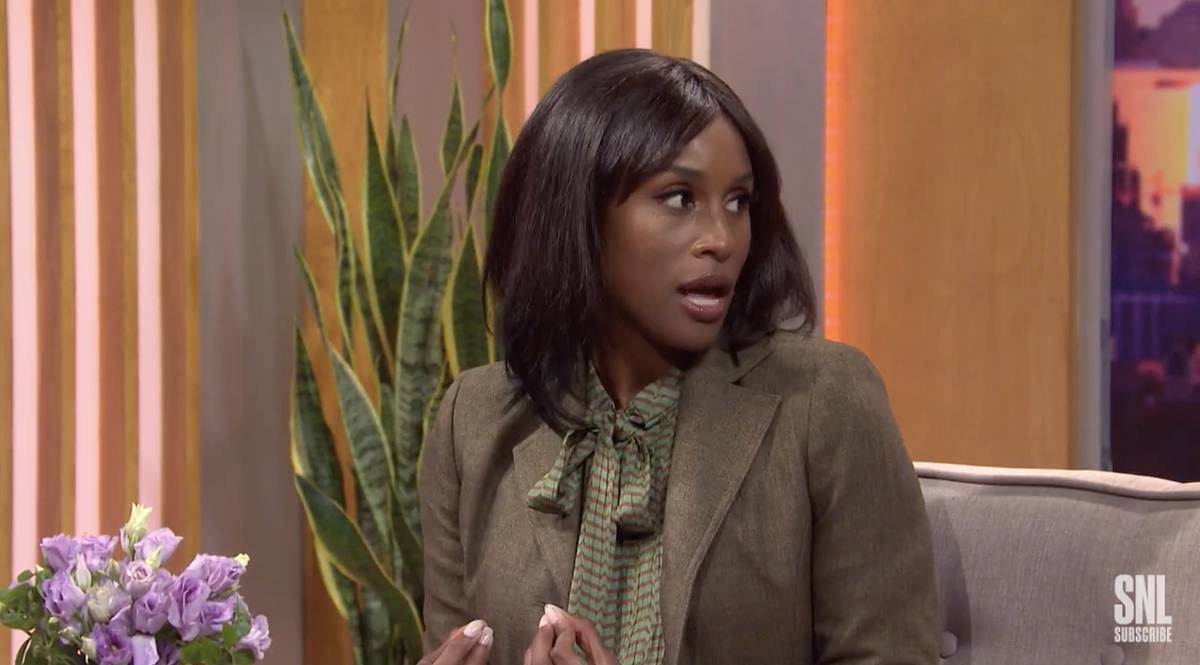 Kanye West says he's 'praying' for Issa Rae after she uses him as an ...