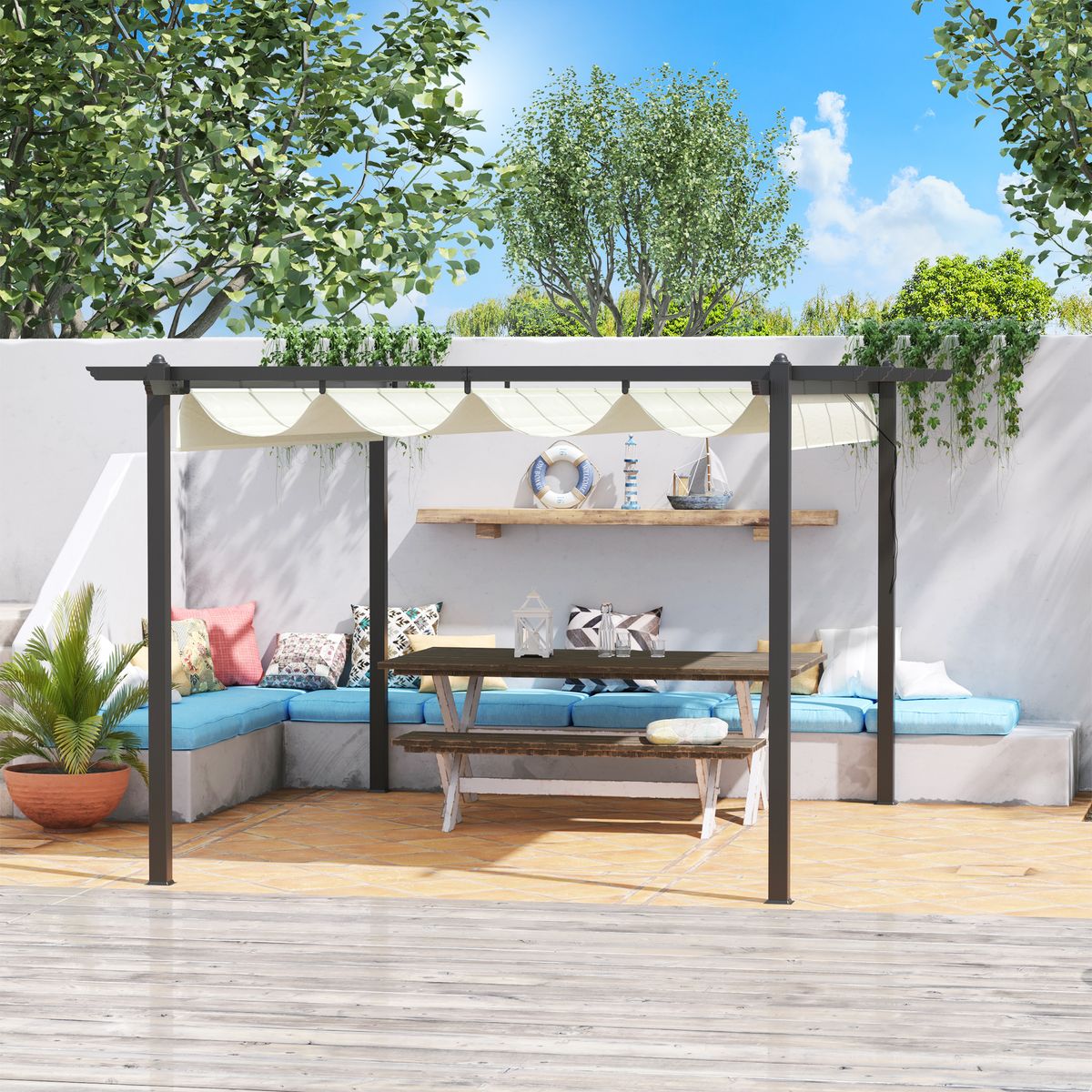 Courtyard garden ideas: Designing an enclosed outdoor space | Homebuilding