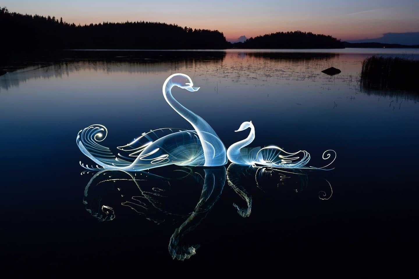 This is the most amazing light painting we've ever seen! | Digital ...