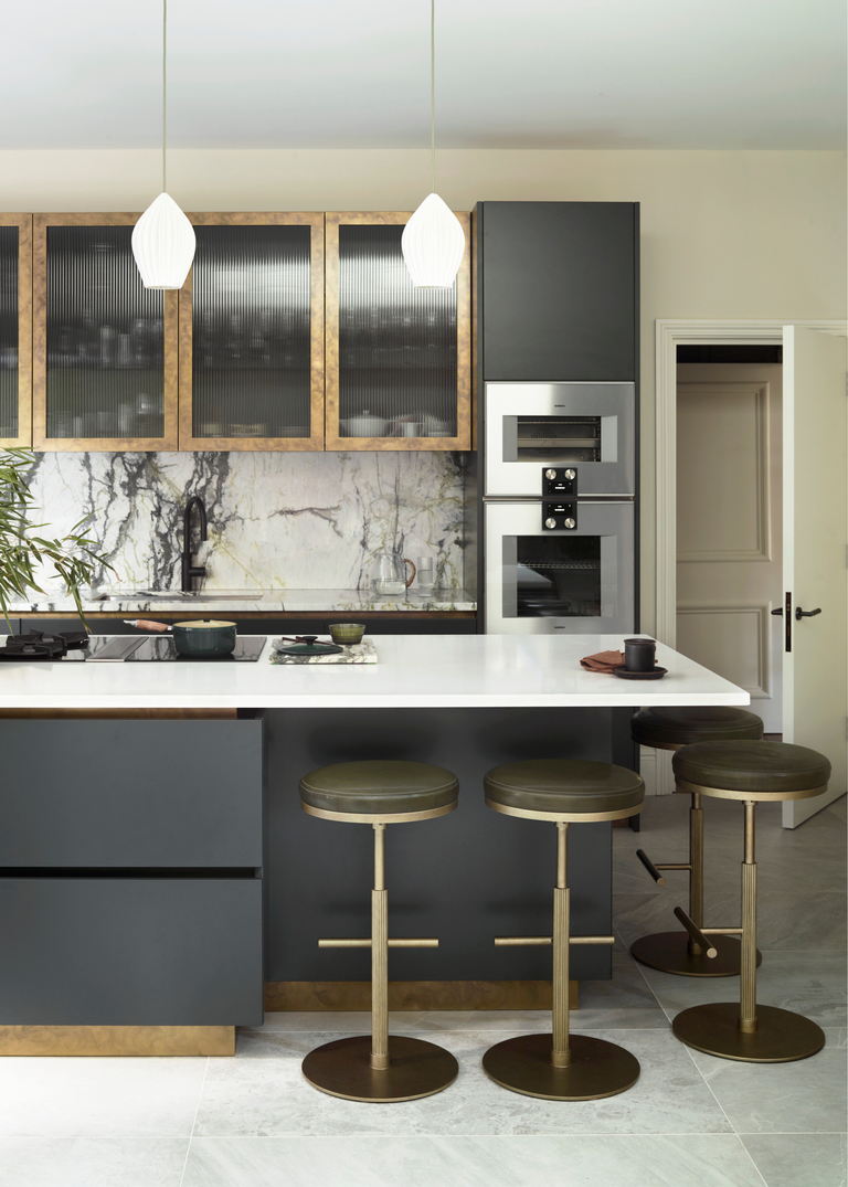 Bar Stools vs Counter Stools — The Difference You Need to Know | Livingetc