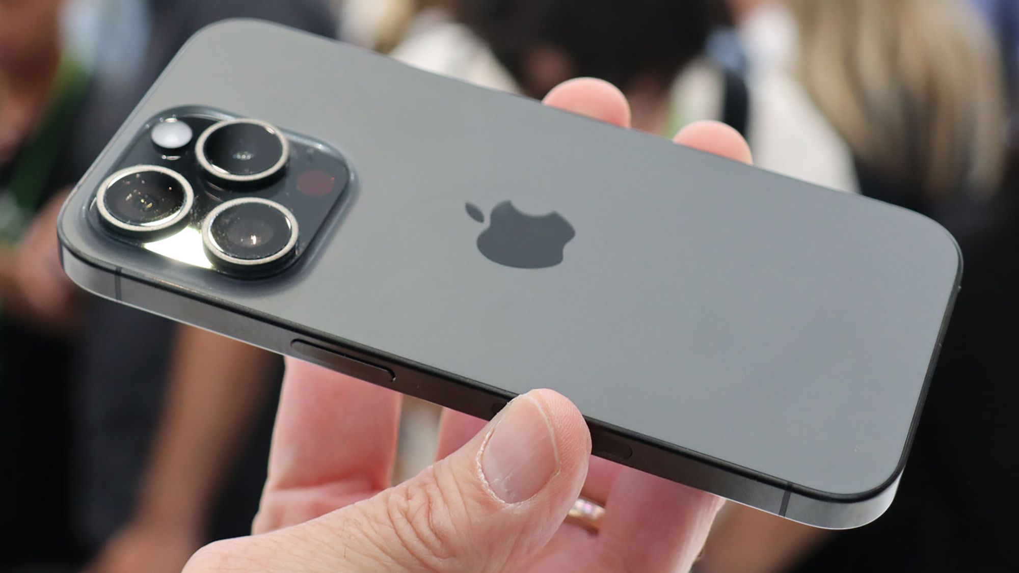 New iPhone 16 Pro Max rumor points to a significant camera sensor ...