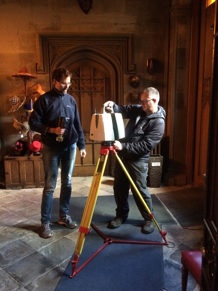 Photos: Secret 'Hole' to Hide Priests Revealed in Tudor Mansion | Live ...