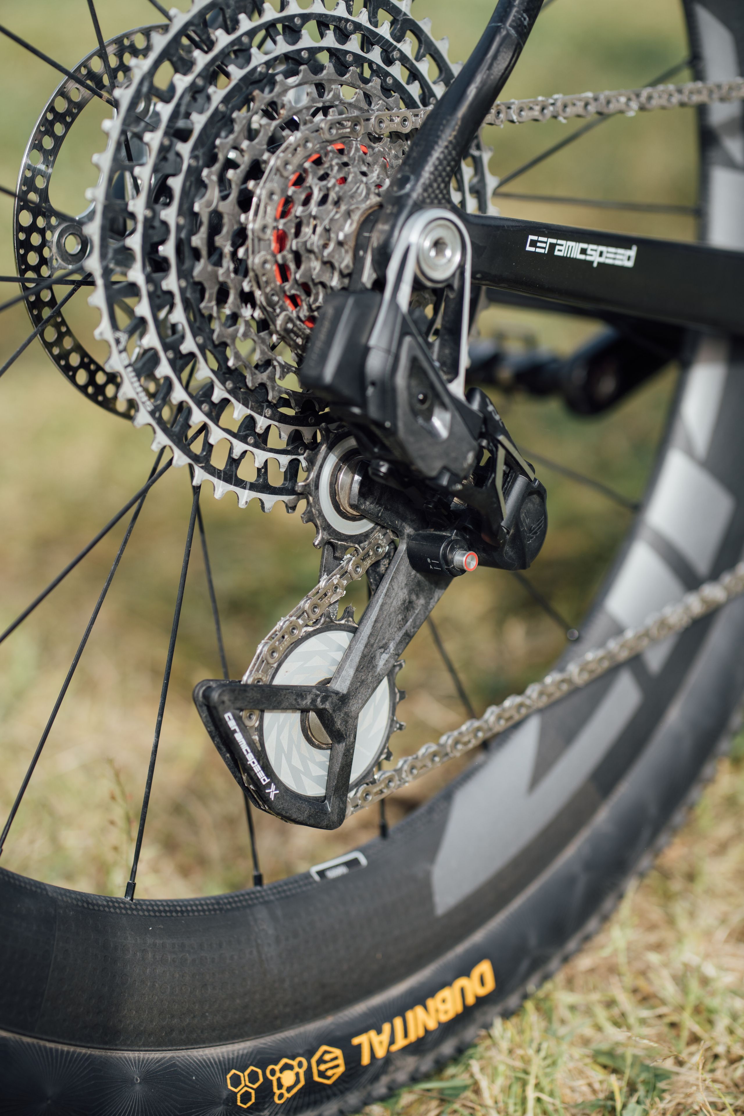 The Traka mega tech gallery: Mountain bike tech, custom bikes, and ...