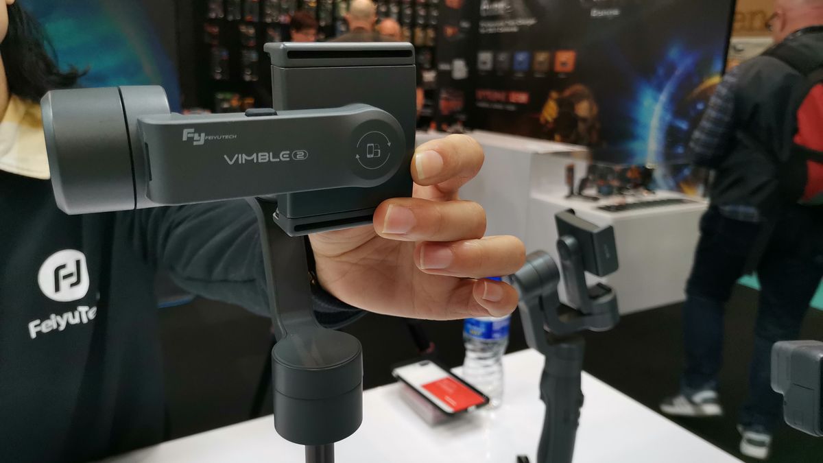 9 fantastic camera phone accessories shown off at The Photography Show ...