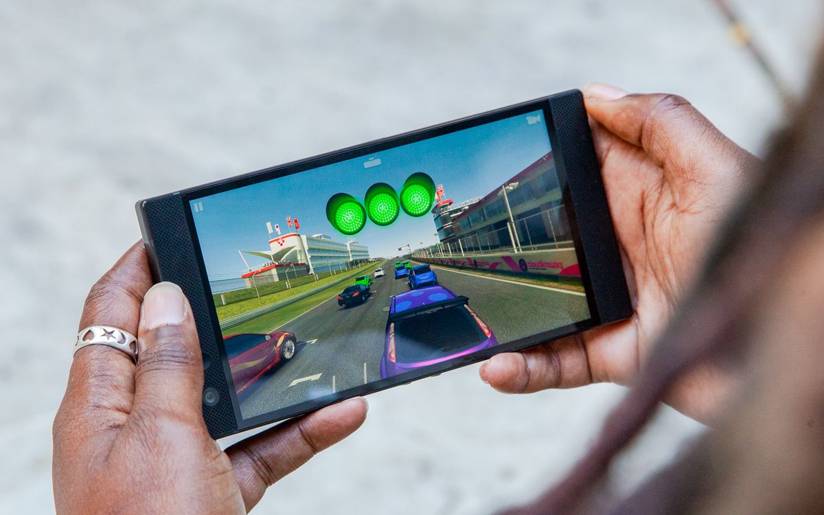 Razer Phone 2 - Full Review and Benchmarks | Tom's Guide