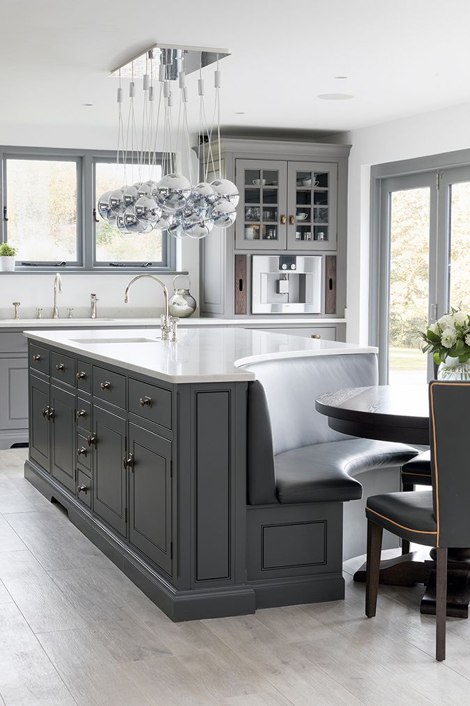 Nine lovely kitchen islands | Country Life