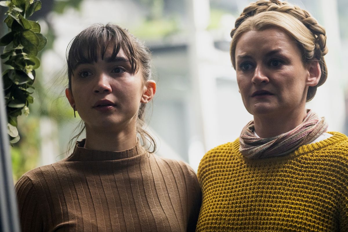 Snowpiercer Season 3 Finale Review Time To Pick A Side What To Watch
