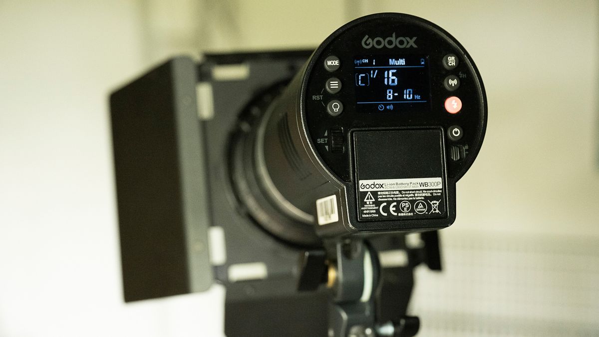 Game, set and flash! Capture sensational stroboscopic portrait photos ...