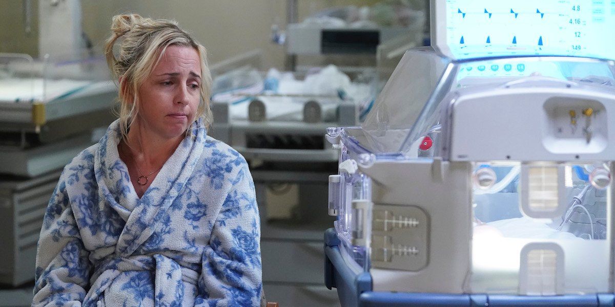 Will The Conners Season 2 See Becky Slide Back Into Bad Habits? Here's ...