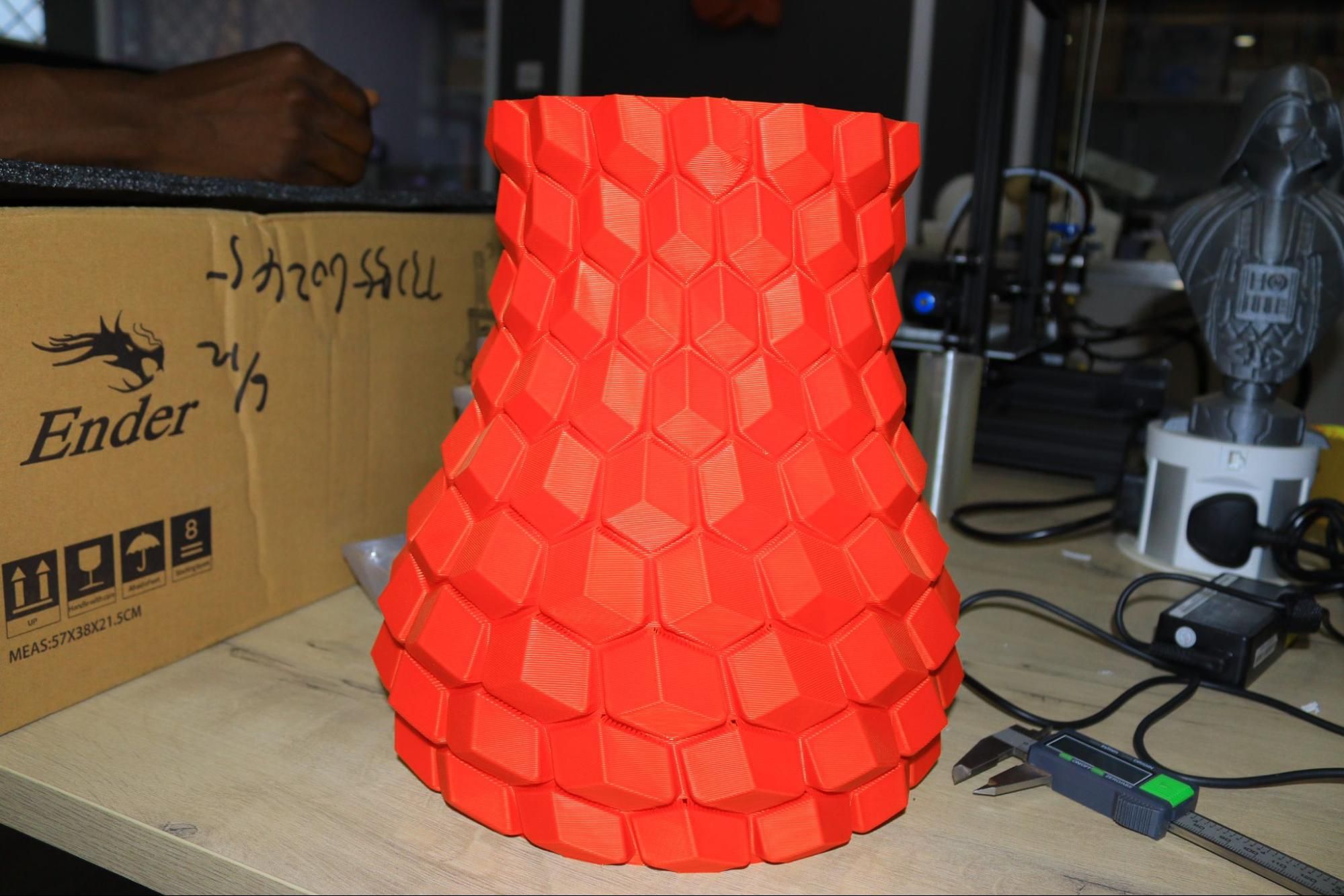 How to Use Cura Vase Mode | Tom's Hardware