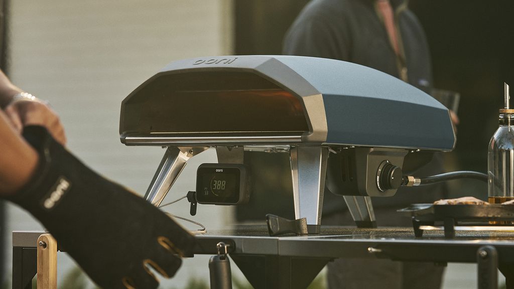Ooni just dropped 2 new gas pizza ovens — they're bigger, smarter, and ...