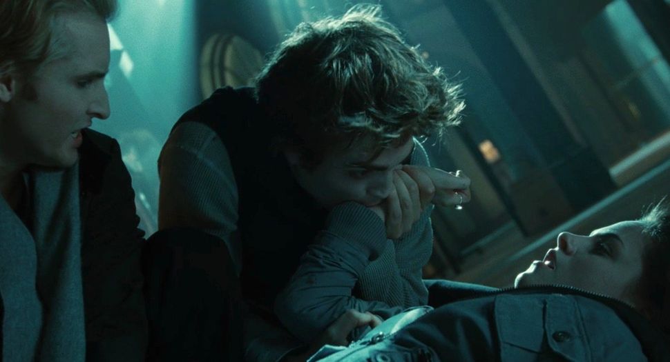 5 Twilight Questions I'm Still Wondering About | Cinemablend