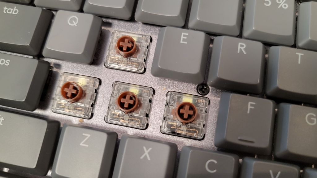 Logitech MX Mechanical Keyboard Review: Easy Device Switching, Low ...