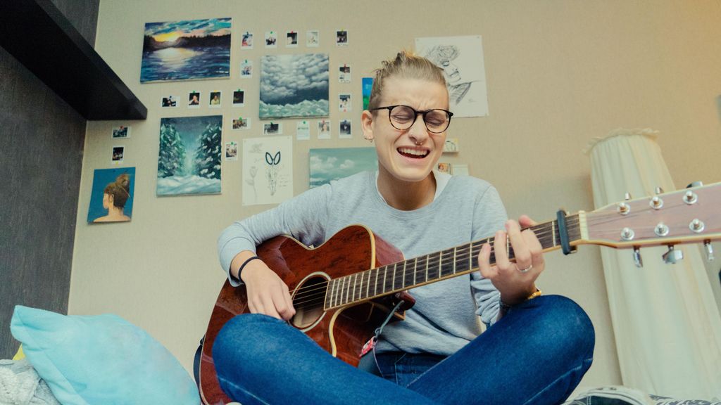 12 tips on how to play guitar and sing at the same time | MusicRadar