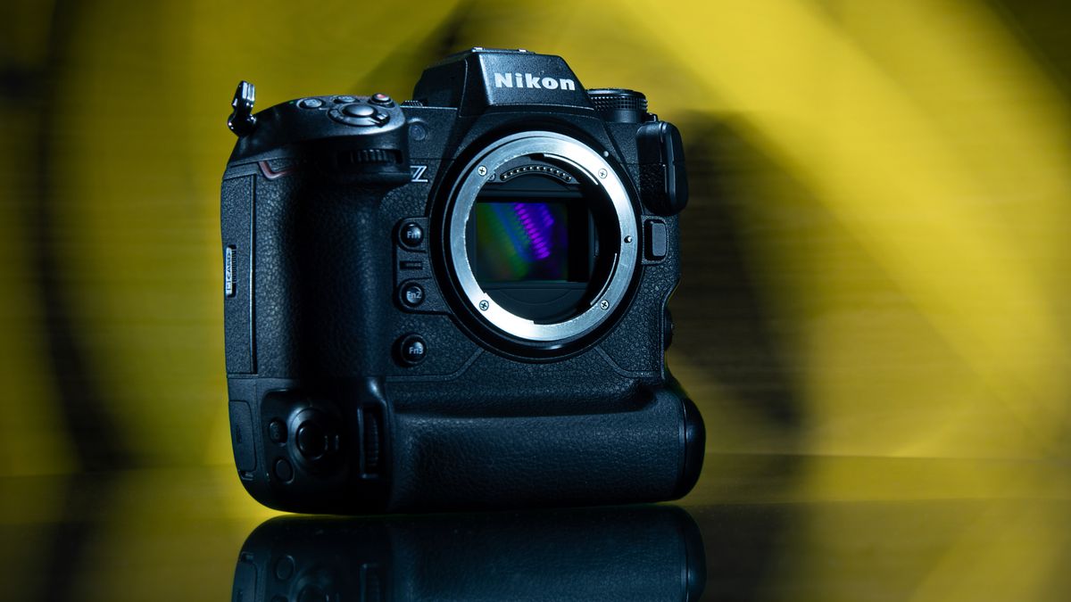 Is the Nikon ZX real? This global shutter monster could be a Sony A9 ...