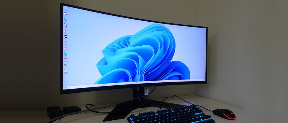 Gigabyte G34WQCP WQHD VA 190 Hz curved gaming monitor review: Faster ...