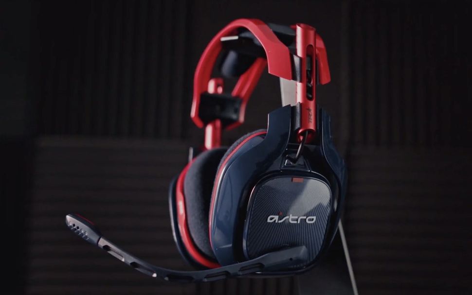 Astro A40 TR X-Edition Gaming Headset Review: 10 Years of Quality | Tom ...
