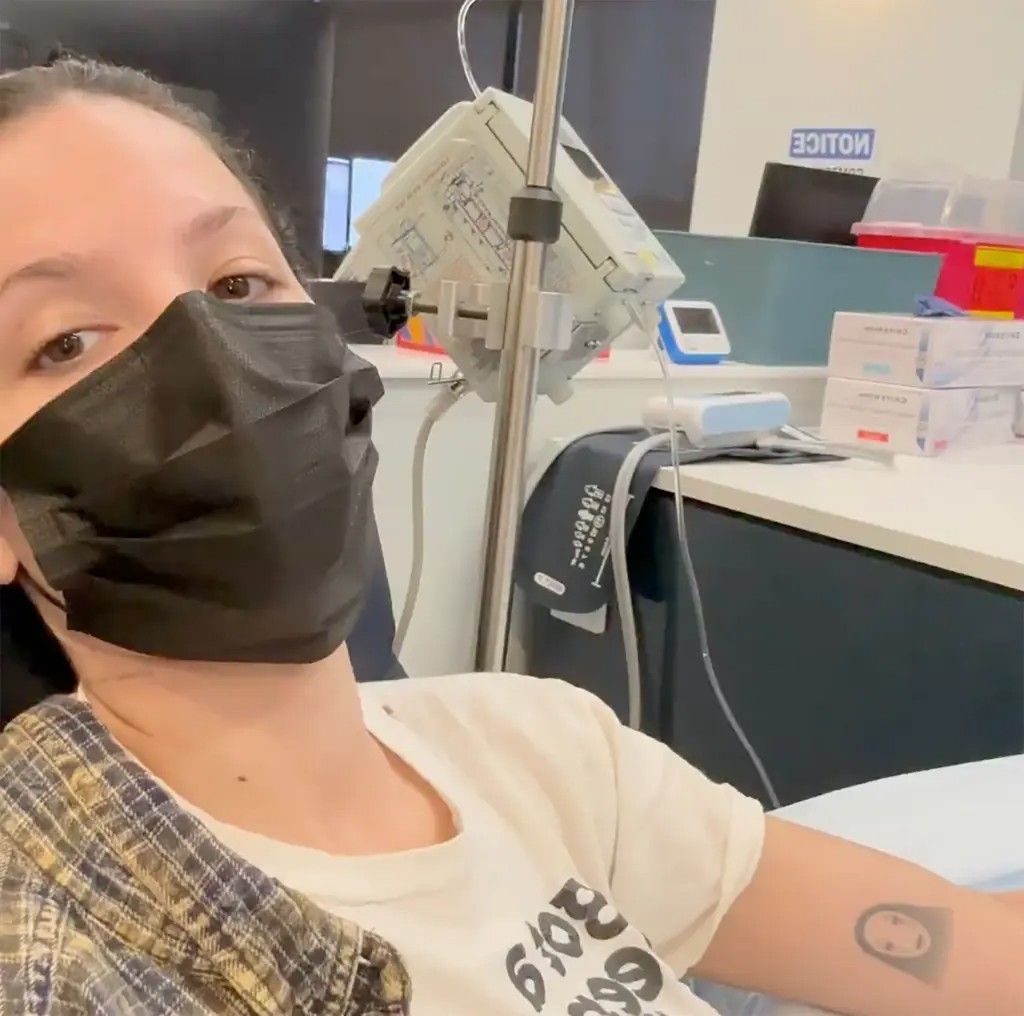 Halsey Reveals Exact Diagnoses After Alluding to Health Issues, Telling ...