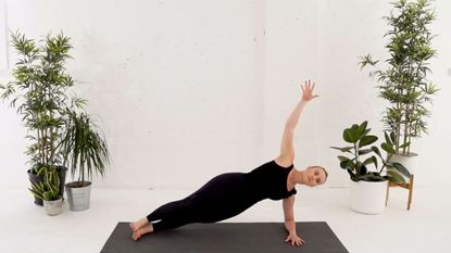 A Pilates instructor recommends this eight-minute routine for ...