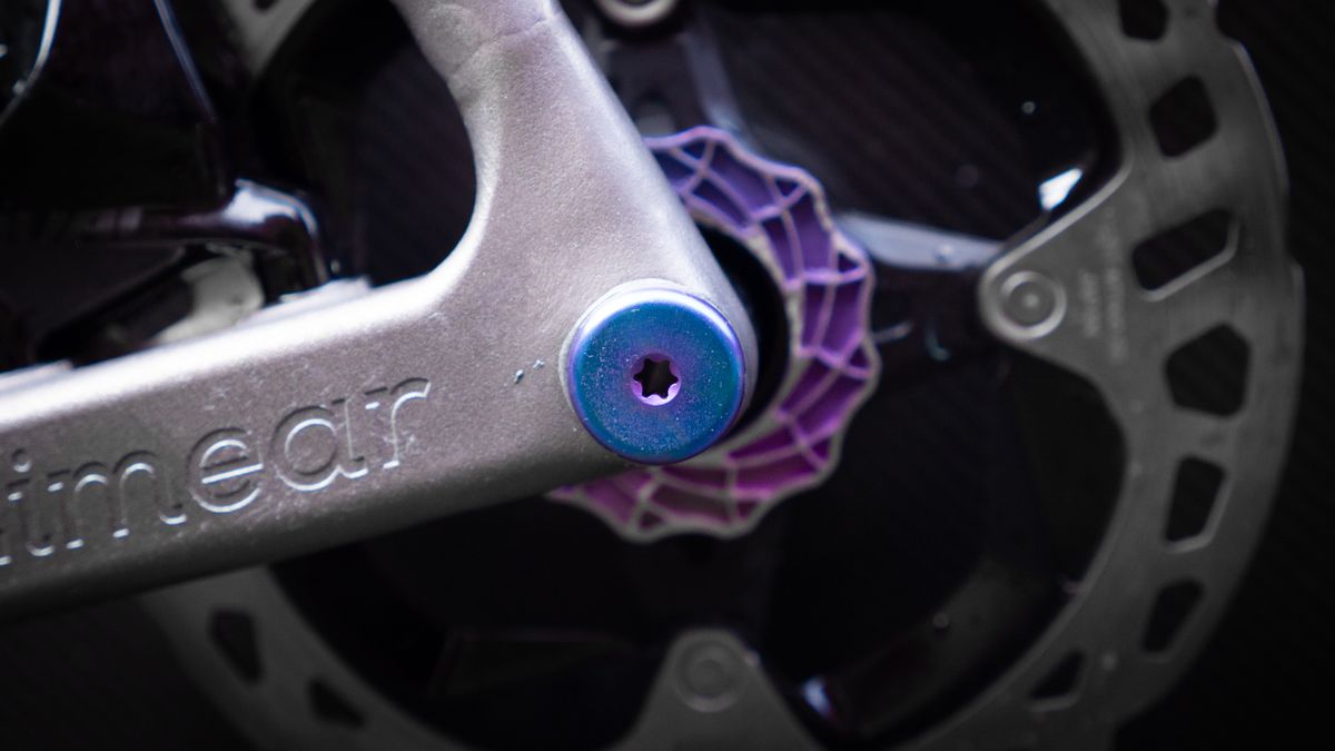 Gallery: Sturdy Cycles' custom-made, titanium, 3D-printed time trial ...